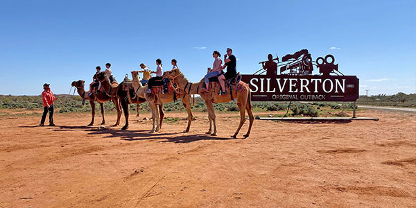30 Minute Camel Rides | Silverton Outback Camels